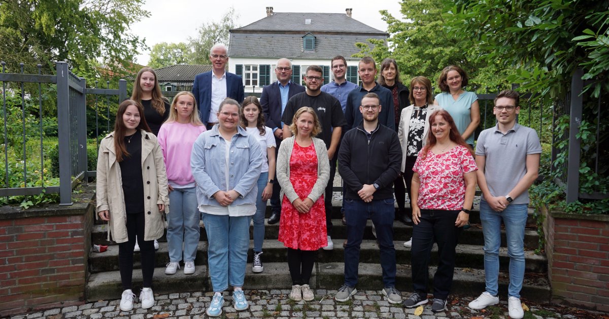 Erkelenz bildet aus: Zehn Azubis starten ihren beruflichen Weg bei der ...